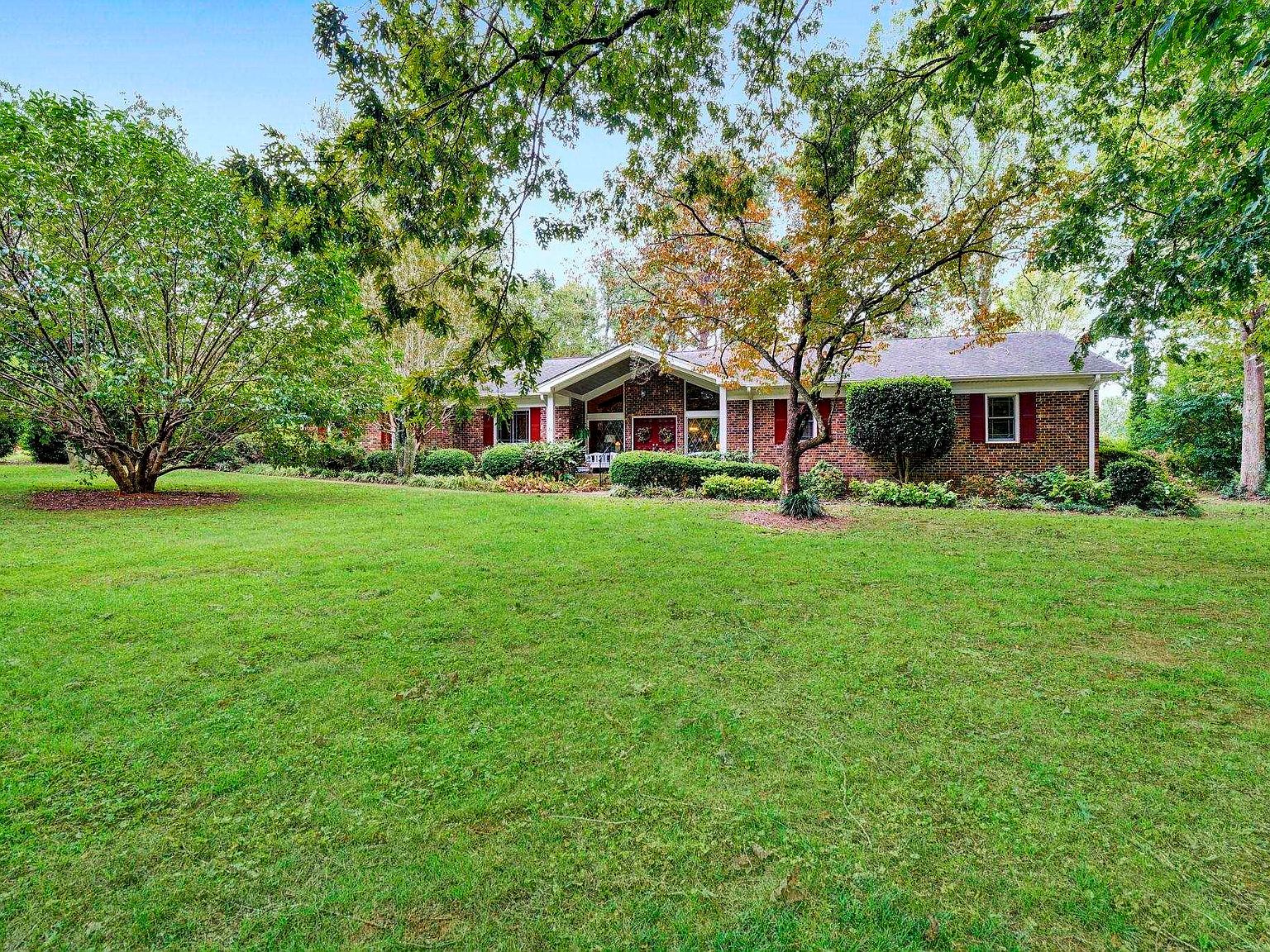 26 Mixon Dr, Clinton, SC 29325 | Zillow