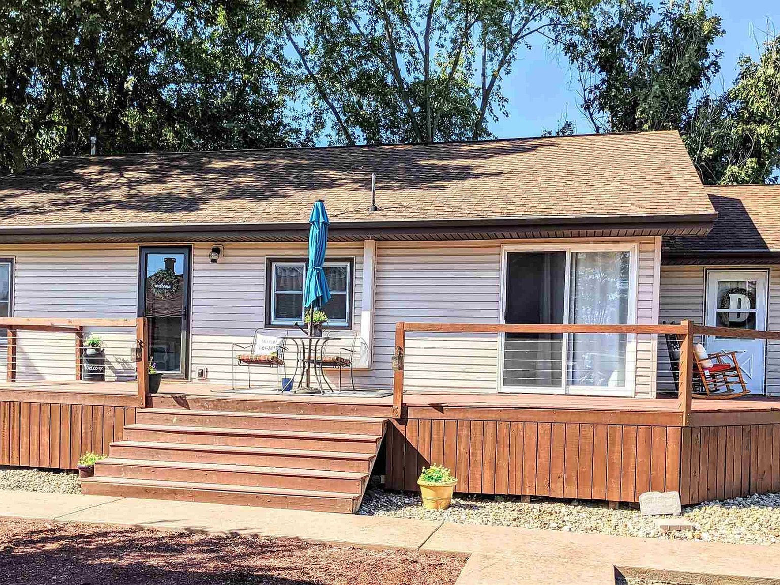 320 Harrison St, Vergennes, IL 62994 | Zillow