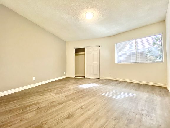 10741 Moorpark St APT 1, North Hollywood, CA 91602 | Zillow