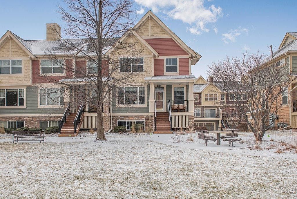 15592 Dwellers Way #704, Saint Paul, MN 55124 | MLS #6495030 | Zillow