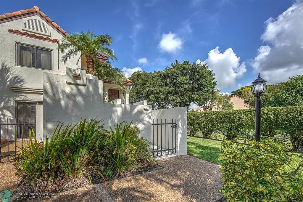 7876 Granada Pl APT 704, Boca Raton, FL 33433 | Zillow