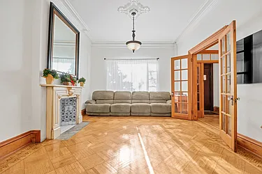 Greenpoint Real Estate & Apartments for Sale | StreetEasy