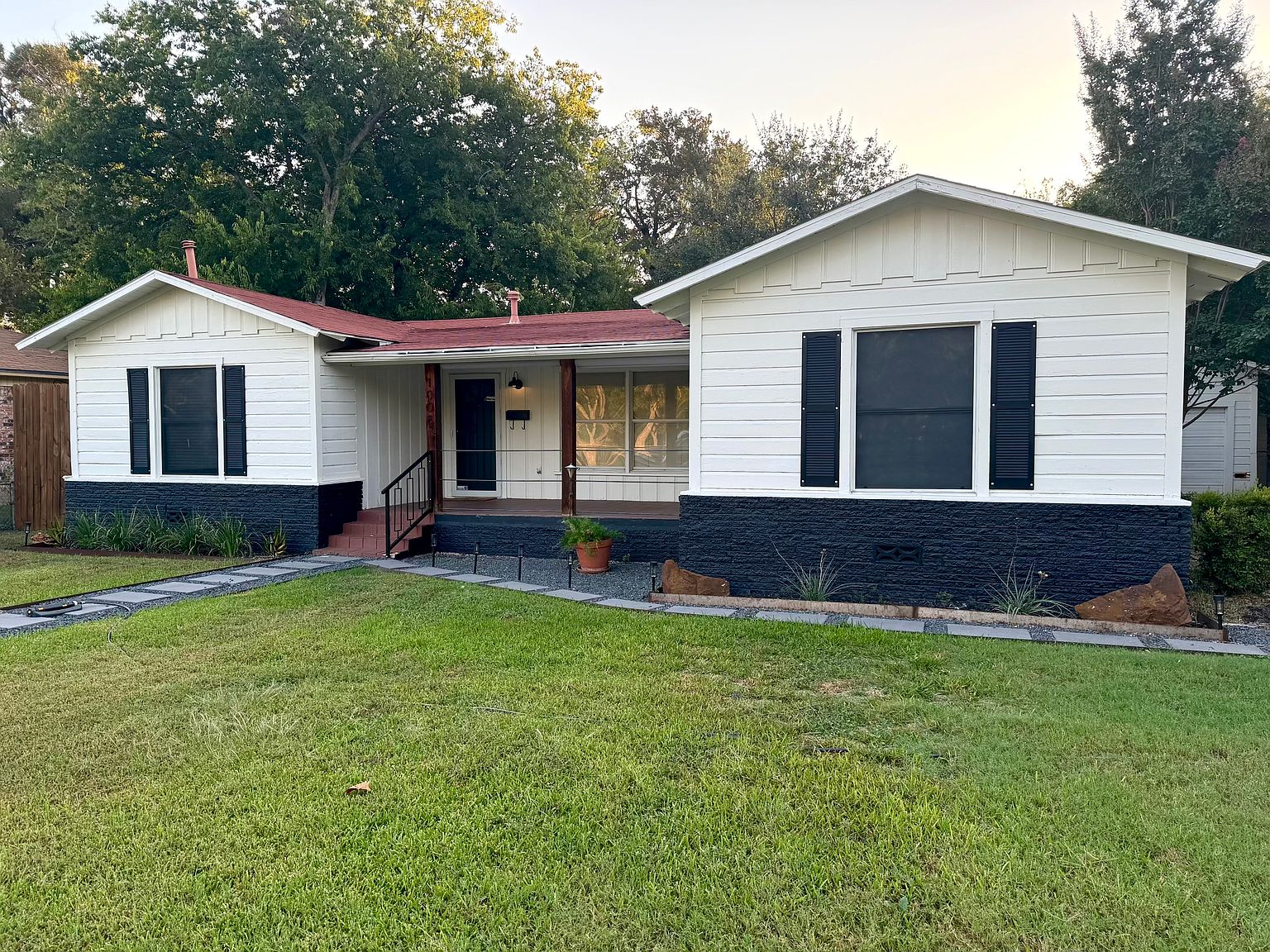 1008 Keith Pumphrey Dr, River Oaks, TX 76114 | Zillow