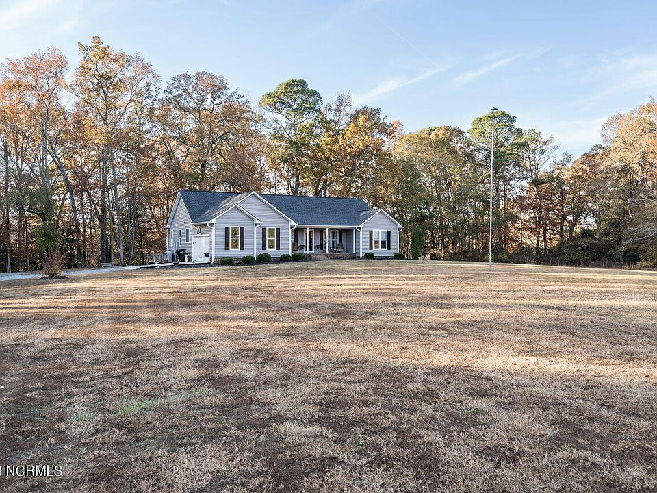10458 Raleigh Road, Four Oaks, NC 27524 | Zillow