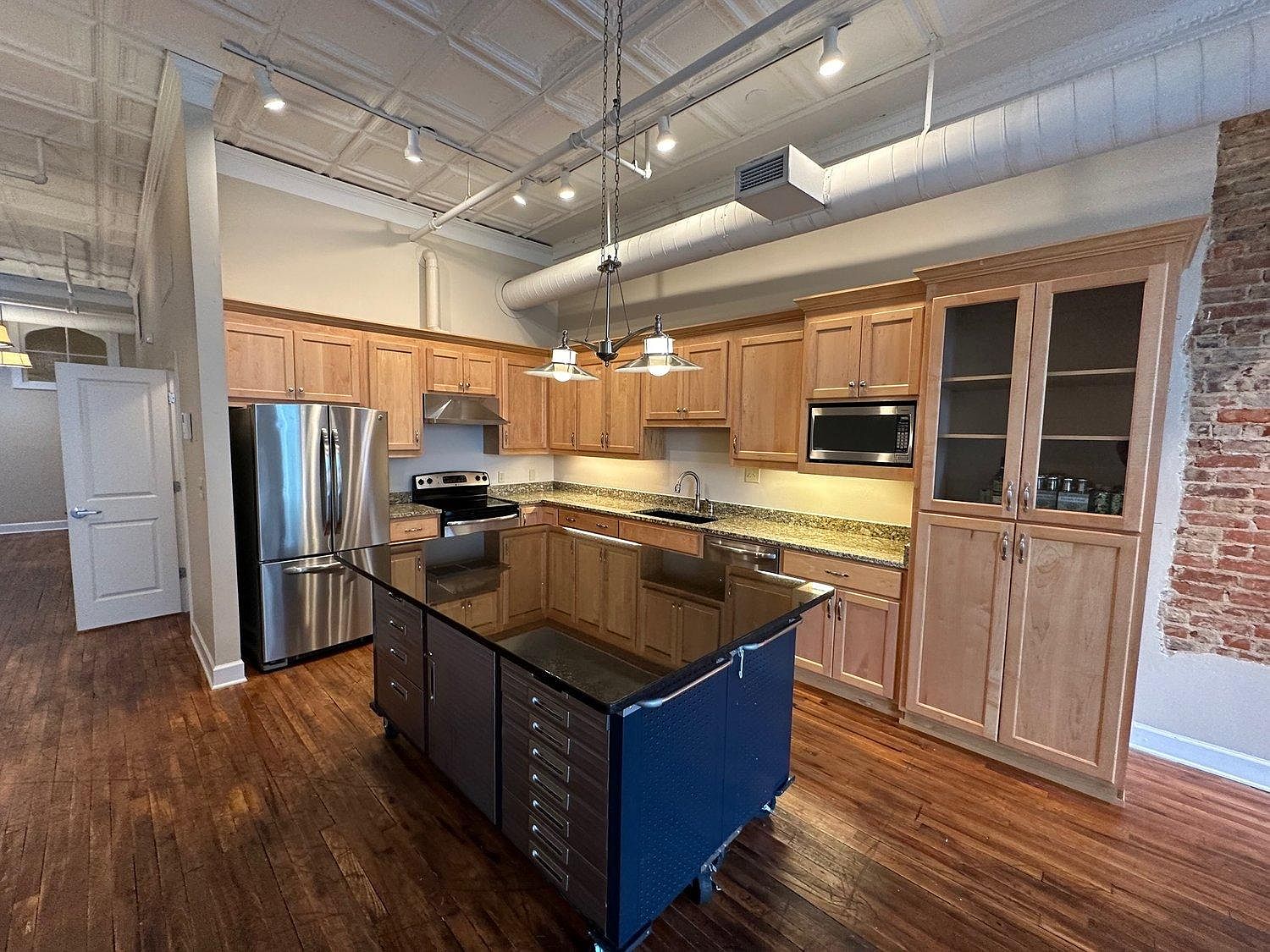 1106 Broad St APT M, Augusta, GA 30901 | Zillow