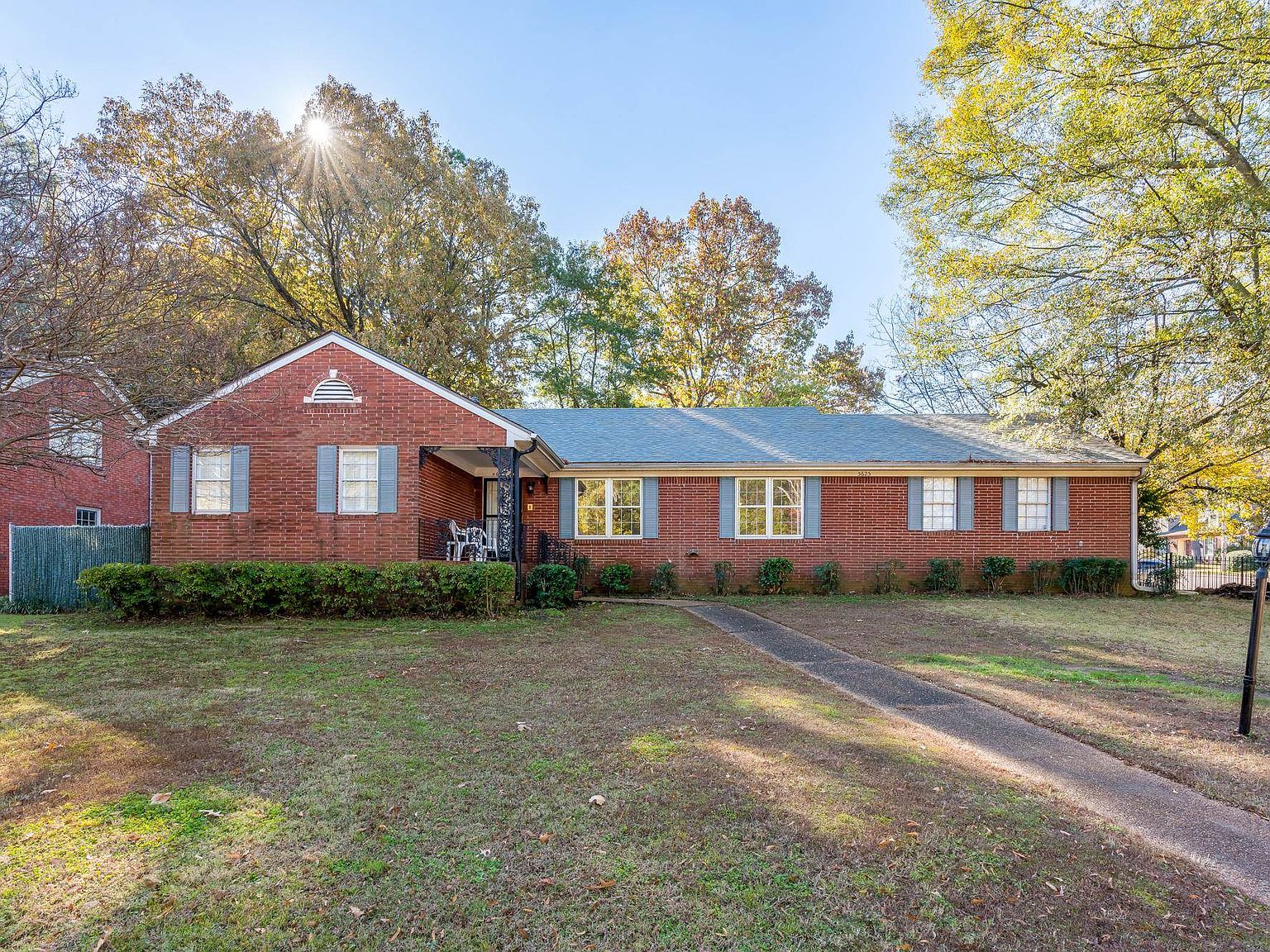 5625 Walnut Grove Rd, Memphis, TN 38120 | Zillow