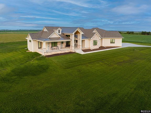 1286 Piedmont Dr, Nickerson, NE 68044 | MLS #22320080 | Zillow