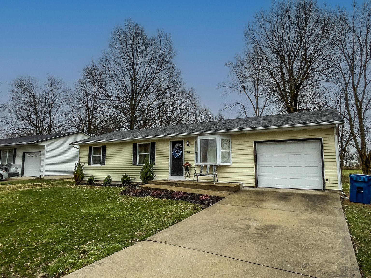 612 Mulberry Ave, New Bloomfield, MO 65063 | Zillow