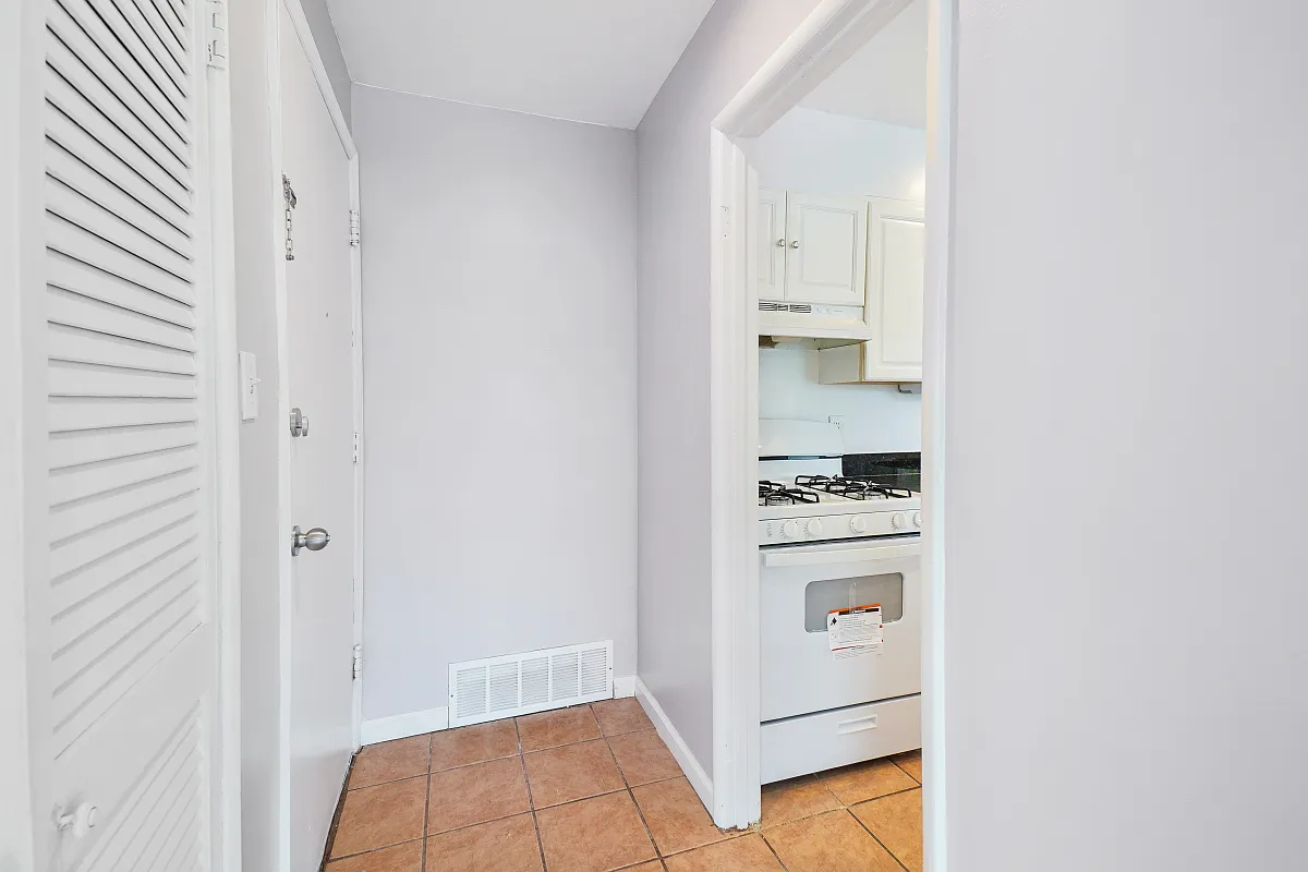 557 Wilson Bridge Dr Apt C-1, Oxon Hill, MD 20745 | HotPads