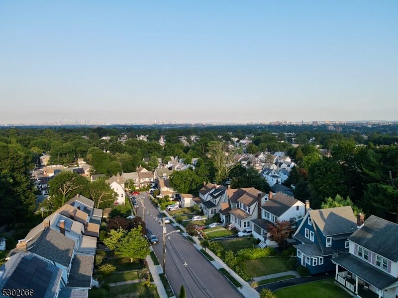 8 Fairmount Ter, West Orange, NJ 07052 | MLS #3914539 | Zillow