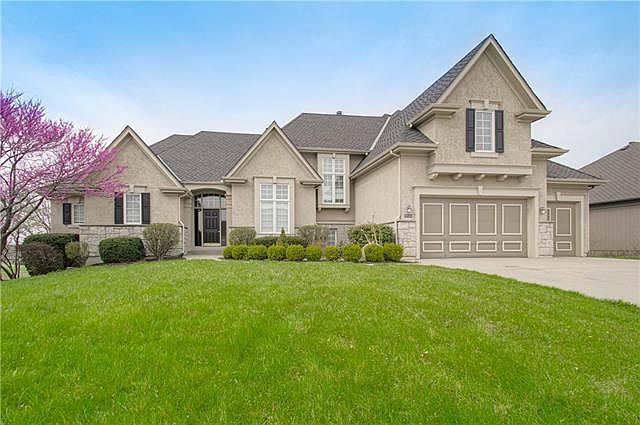 9526 Falcon Ridge Dr, Lenexa, KS 66220 | Zillow