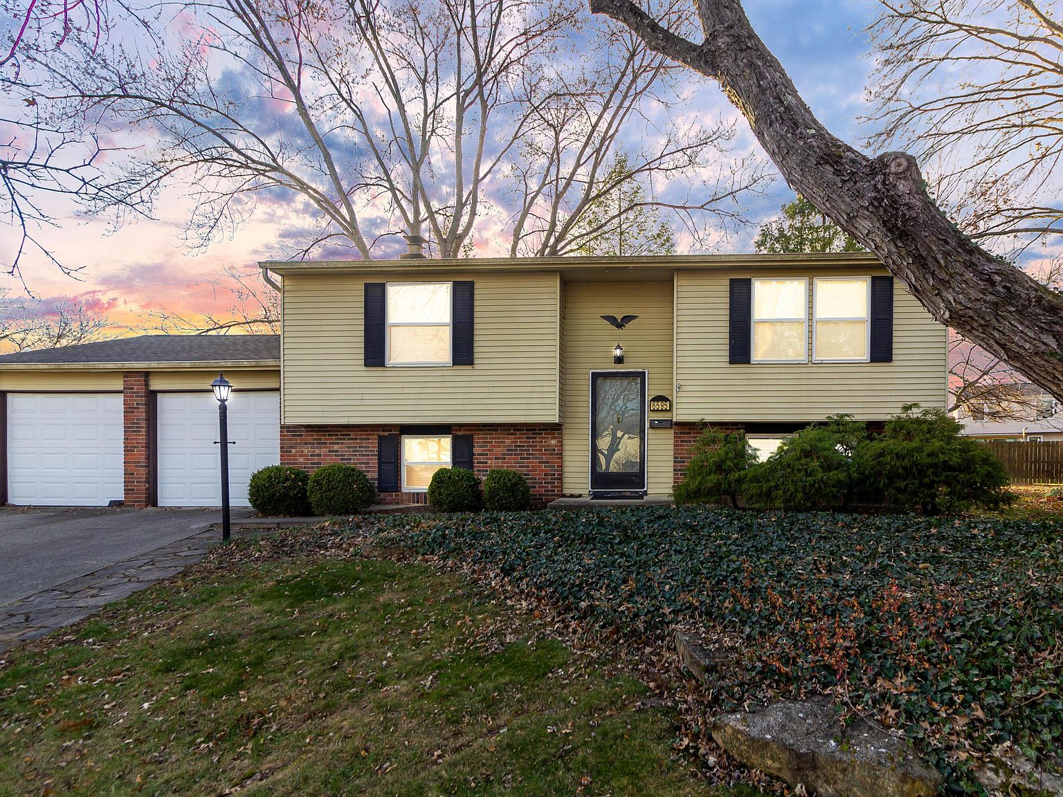 6595 Merry Ln, Columbus, OH 43229 | MLS #223039435 | Zillow