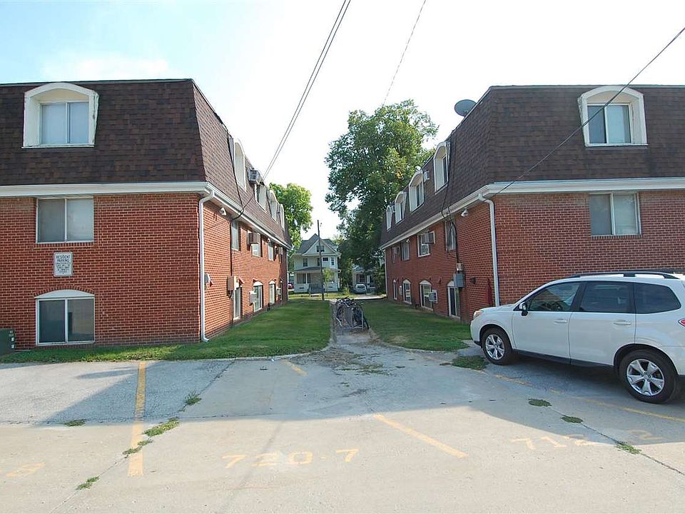 712 E Market St, Iowa City, IA 52245 | Zillow