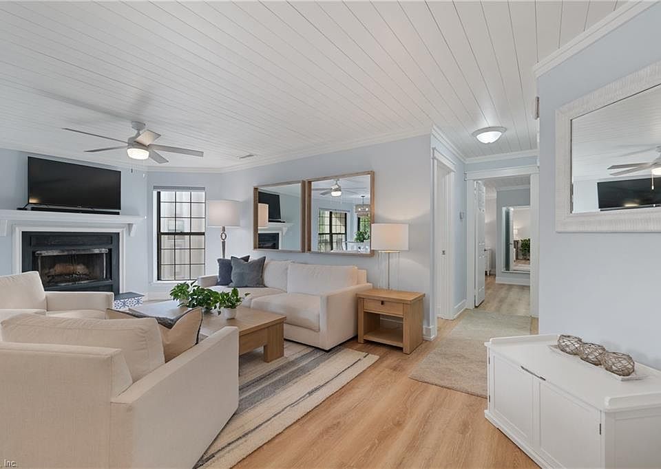 403 Harbour Point Virginia Beach VA | Zillow