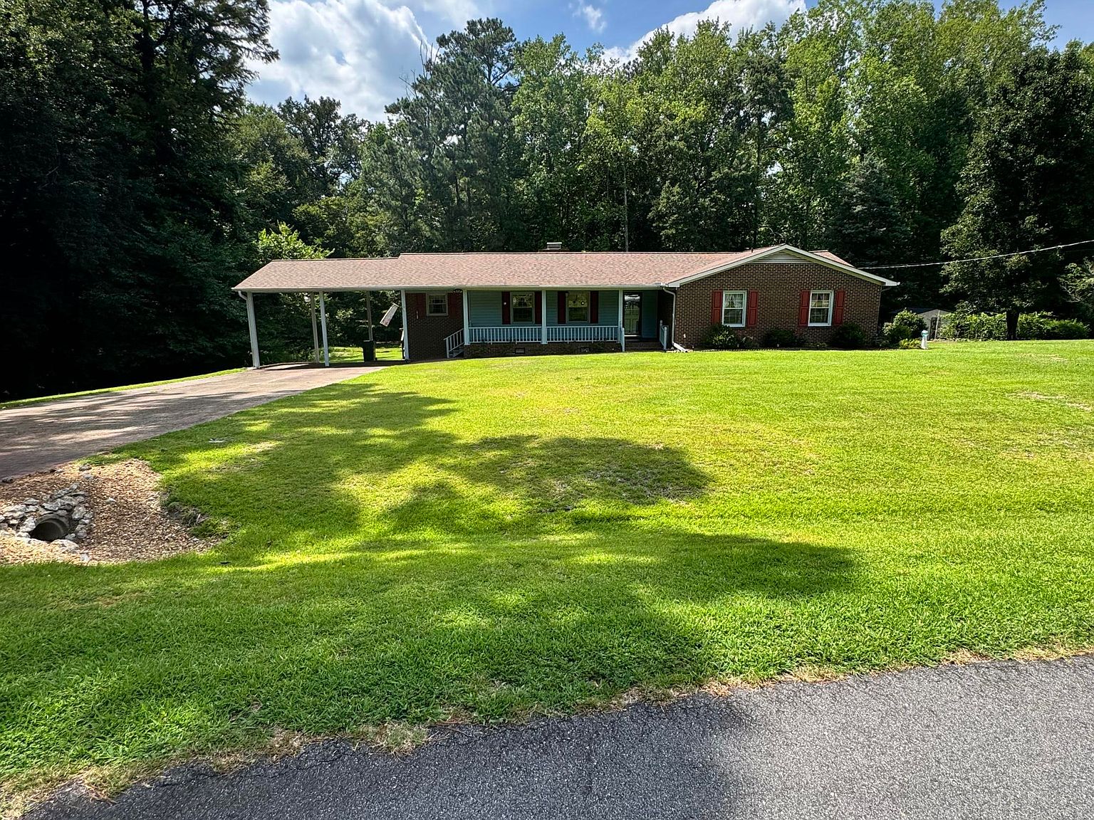 1380 Oakview Drive, Williamston, NC 27892 | Zillow