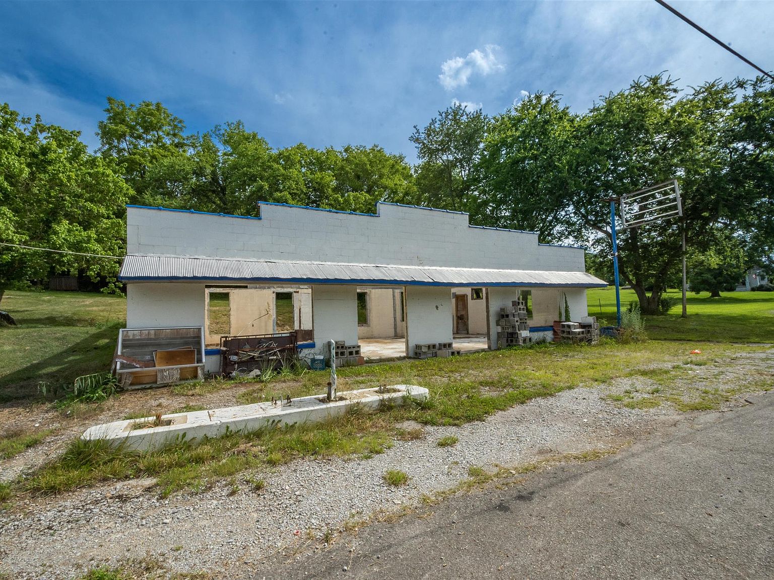 671 Bodenham Rd, Pulaski, TN 38478 | Zillow