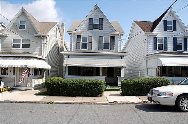 6 5th St, Kelayres, PA 18231 | Zillow