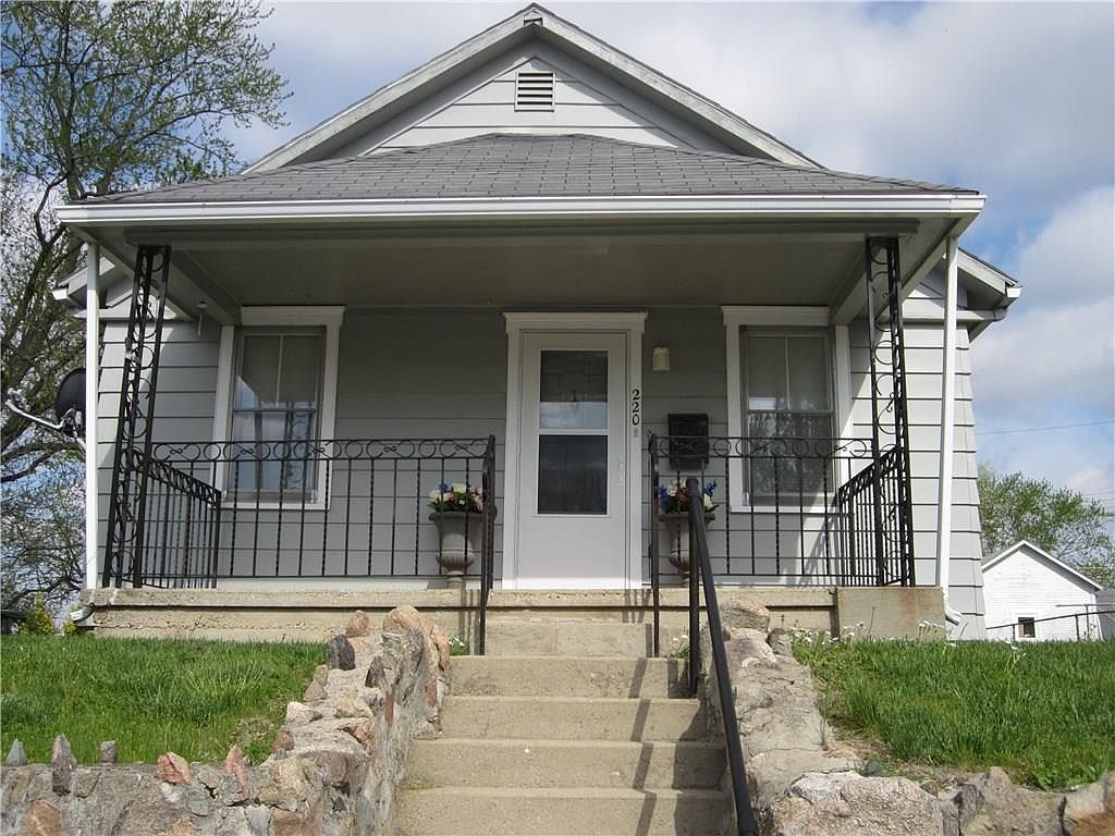 220 Morehead St, Troy, OH 45373 | Zillow