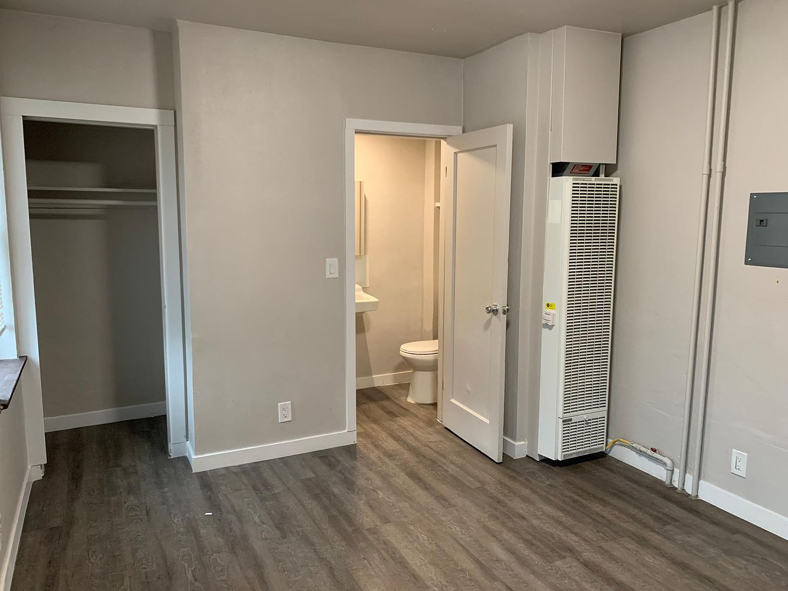 6285 Airport Way S #105-205-207, Seattle, WA 98108 | Zillow