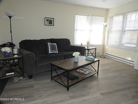 455 Chesterfield Ct #E, Manchester Township, NJ 08759 | Zillow