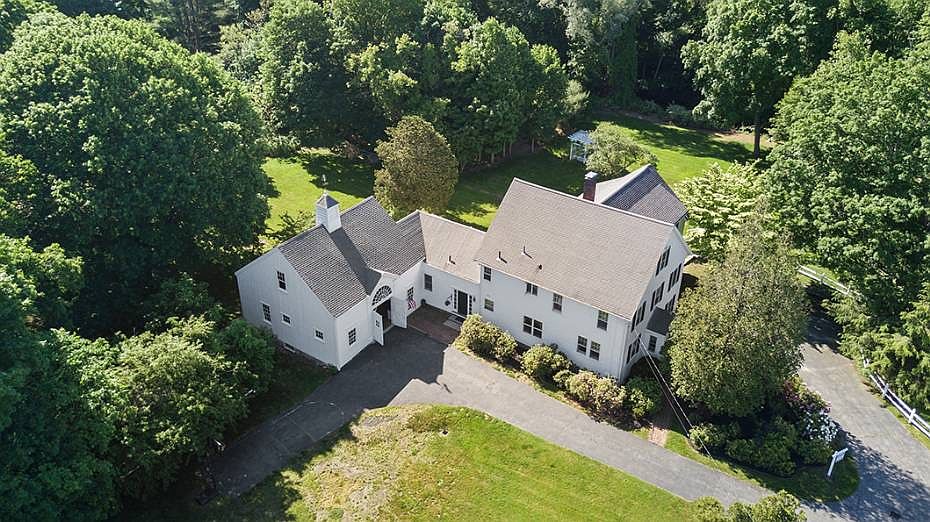 606 Main St, Hingham, MA 02043 | Zillow