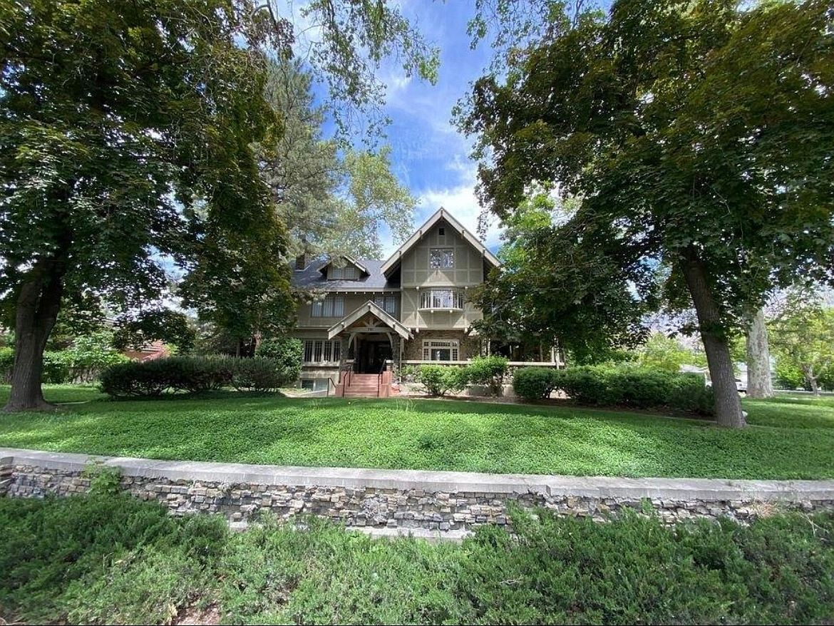 381 E Center St, Provo, UT 84606 | Zillow