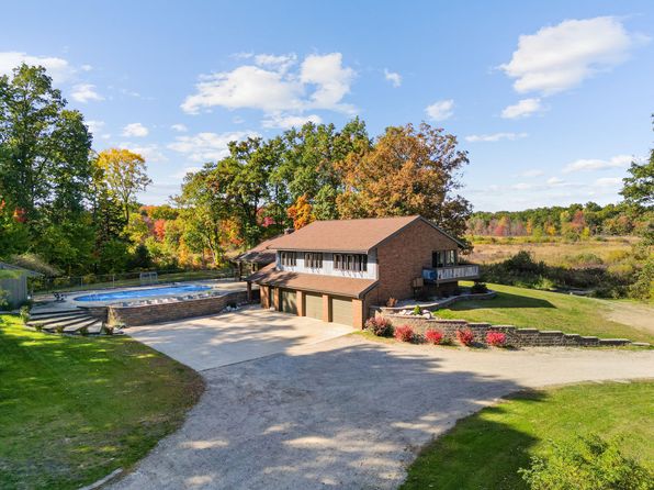 Eagle Lake - Edwardsburg MI Real Estate - 14 Homes For Sale | Zillow