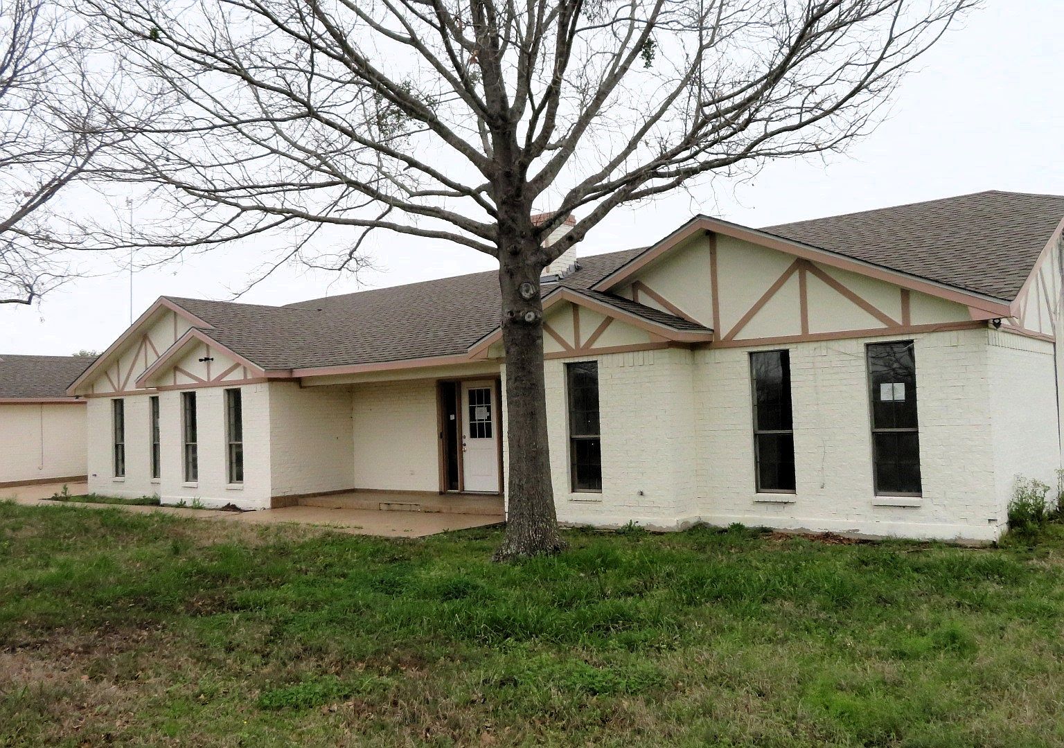 6238 Raymond Rd, Kaufman, TX 75142 | Zillow