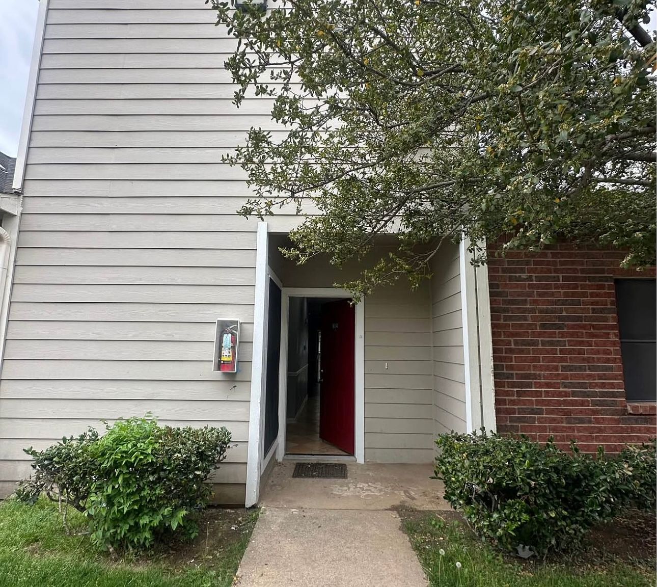 709 Nursery Rd #114, Irving, TX 75061 | Zillow