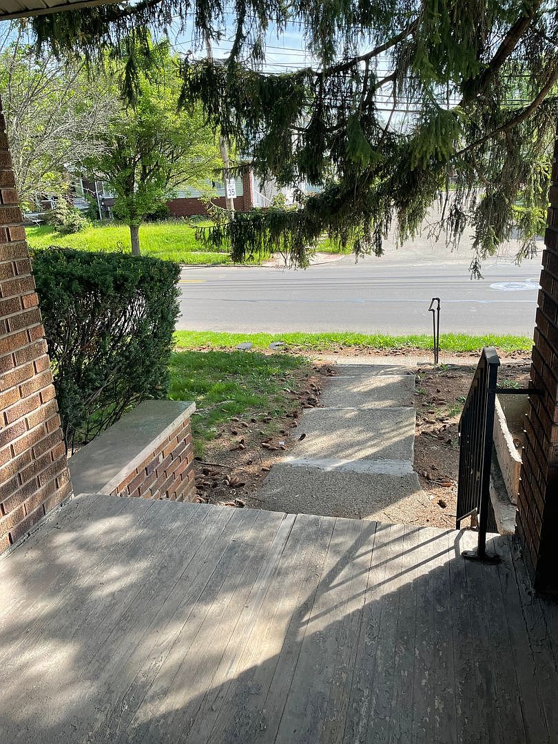1223-1231 Fulton Rd NW #1223, Canton, OH 44703 | Zillow