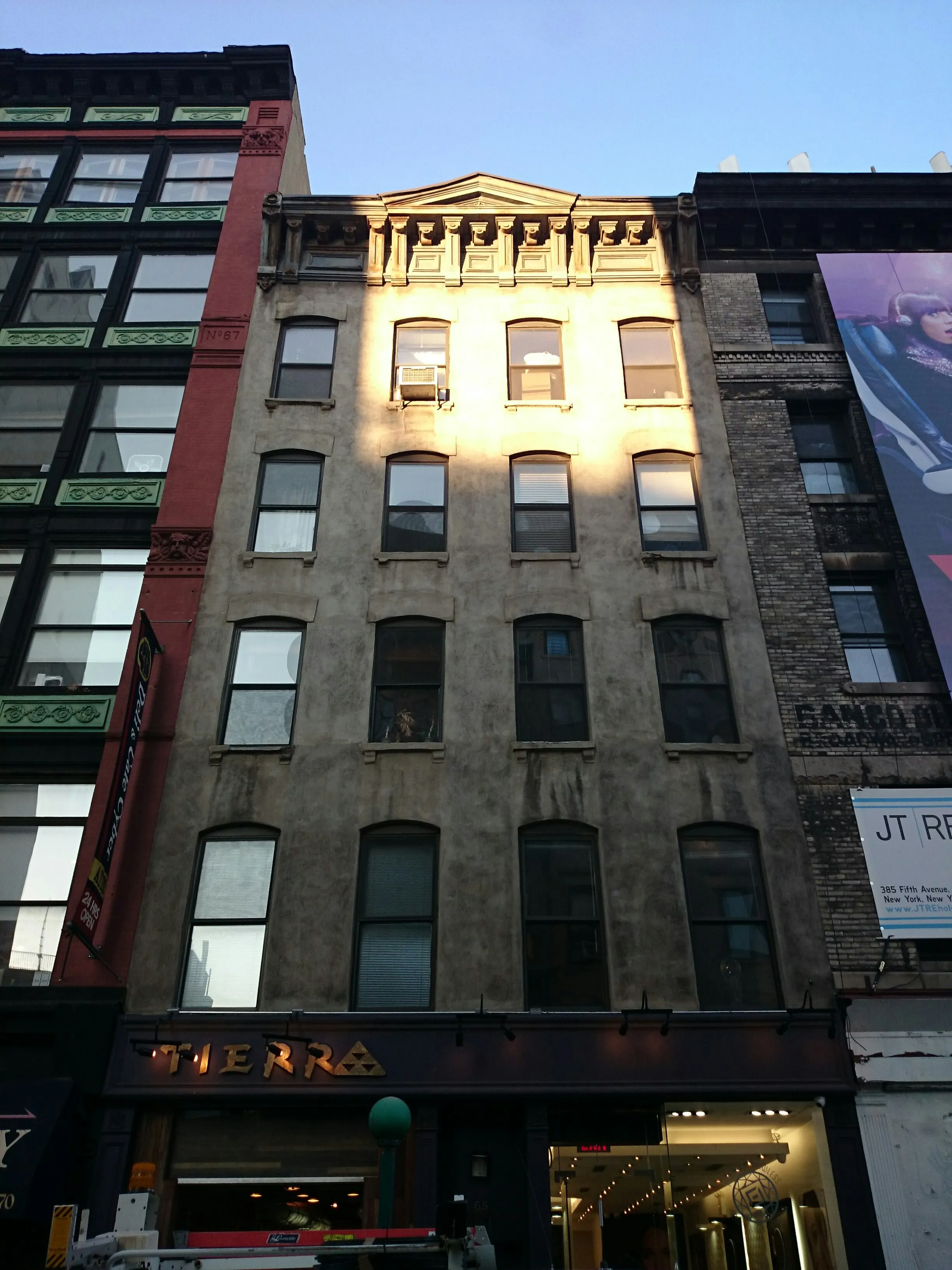 65 Spring Street in Soho : Sales, Rentals, Floorplans | StreetEasy