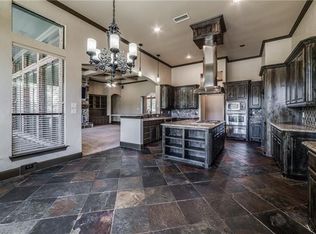 5811 Castle Way, Midlothian, TX 76065 | Zillow