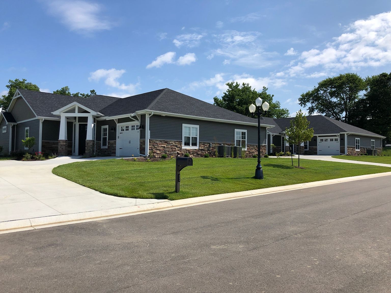 2260 S County Farm Rd, Warsaw, IN 46580 | Zillow