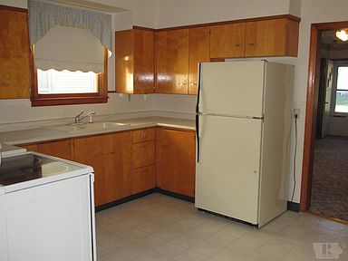 654 5th Ave, Manilla, IA 51454 | Zillow