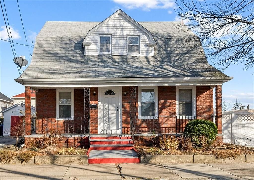65 Bain St, Cranston, RI 02920 | Zillow
