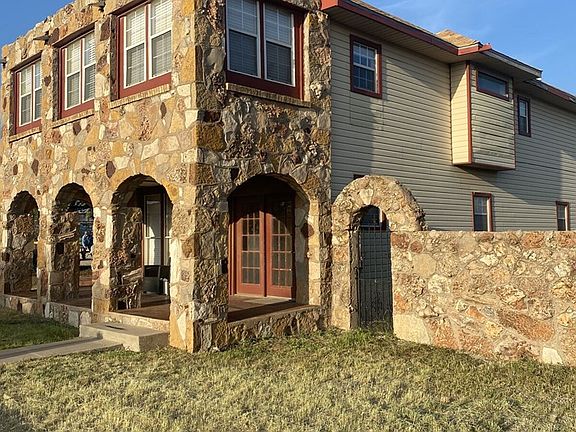 1308 Scurry St, Big Spring, TX 79720 | MLS #50072418 | Zillow