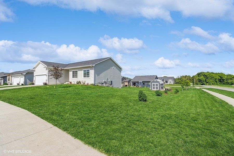 1933 Southbridge Dr, Adel, IA 50003 | Zillow