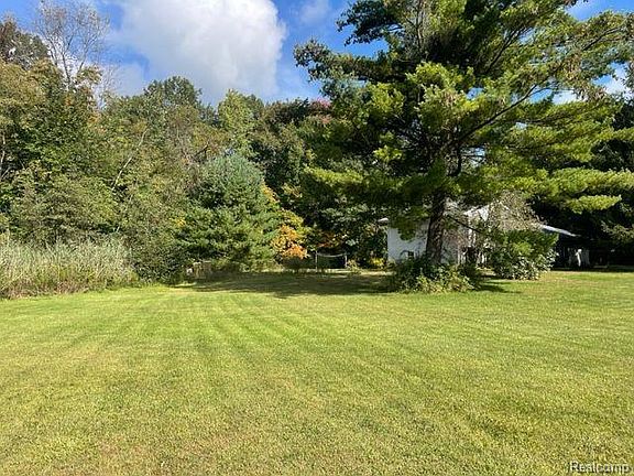 6318 Rynn Rd, North Street, MI 48049 | MLS #20230083908 | Zillow