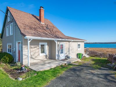 1515 Highway 304 Cpe, Cape Forchu, NS B5A 5G7 | MLS #202304514 | Zillow