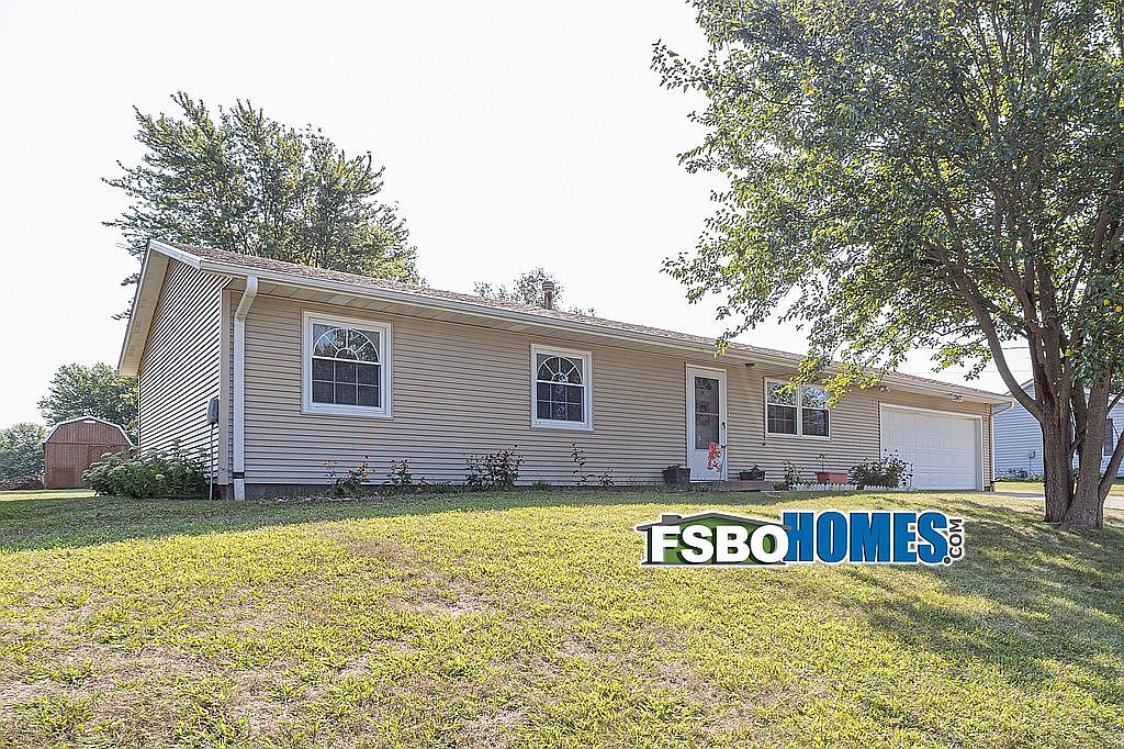 13907 143rd St W, Taylor Ridge, IL 61284 | Zillow