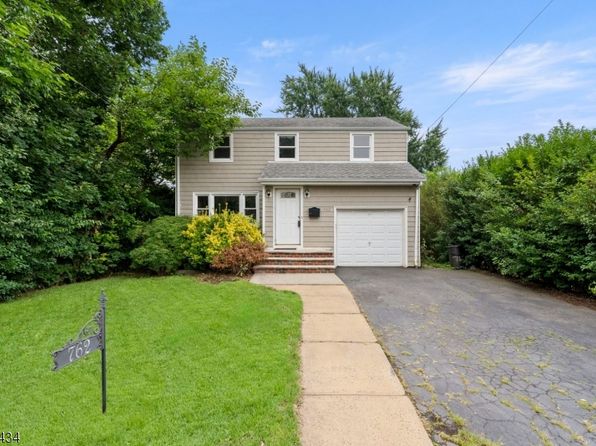 Elizabeth NJ Real Estate - Elizabeth NJ Homes For Sale | Zillow