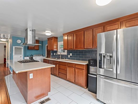 63 Round Table Dr, Riverside, CA 92507 | MLS #CV24091351 | Zillow