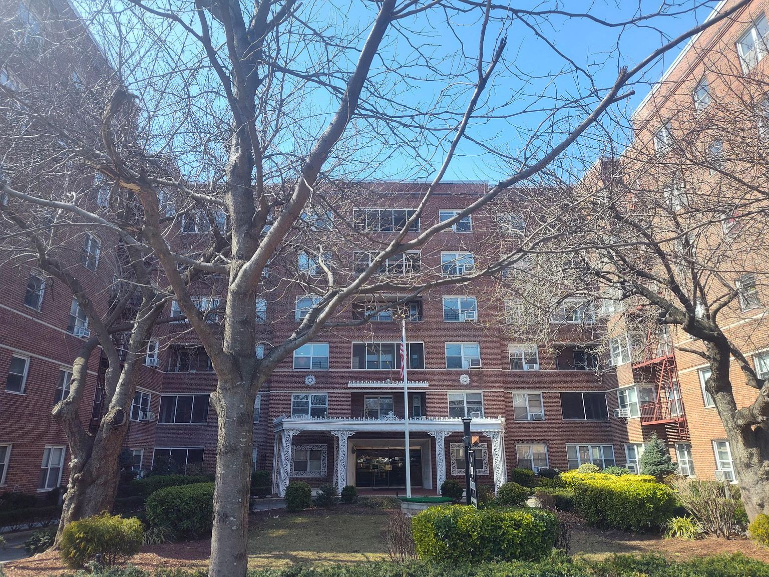 67-66 108 Street #B64, Forest Hills, NY 11375 | MLS #836281 | Zillow