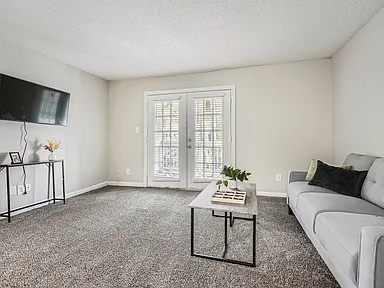 1860 Roswell Rd Marietta GA | Zillow