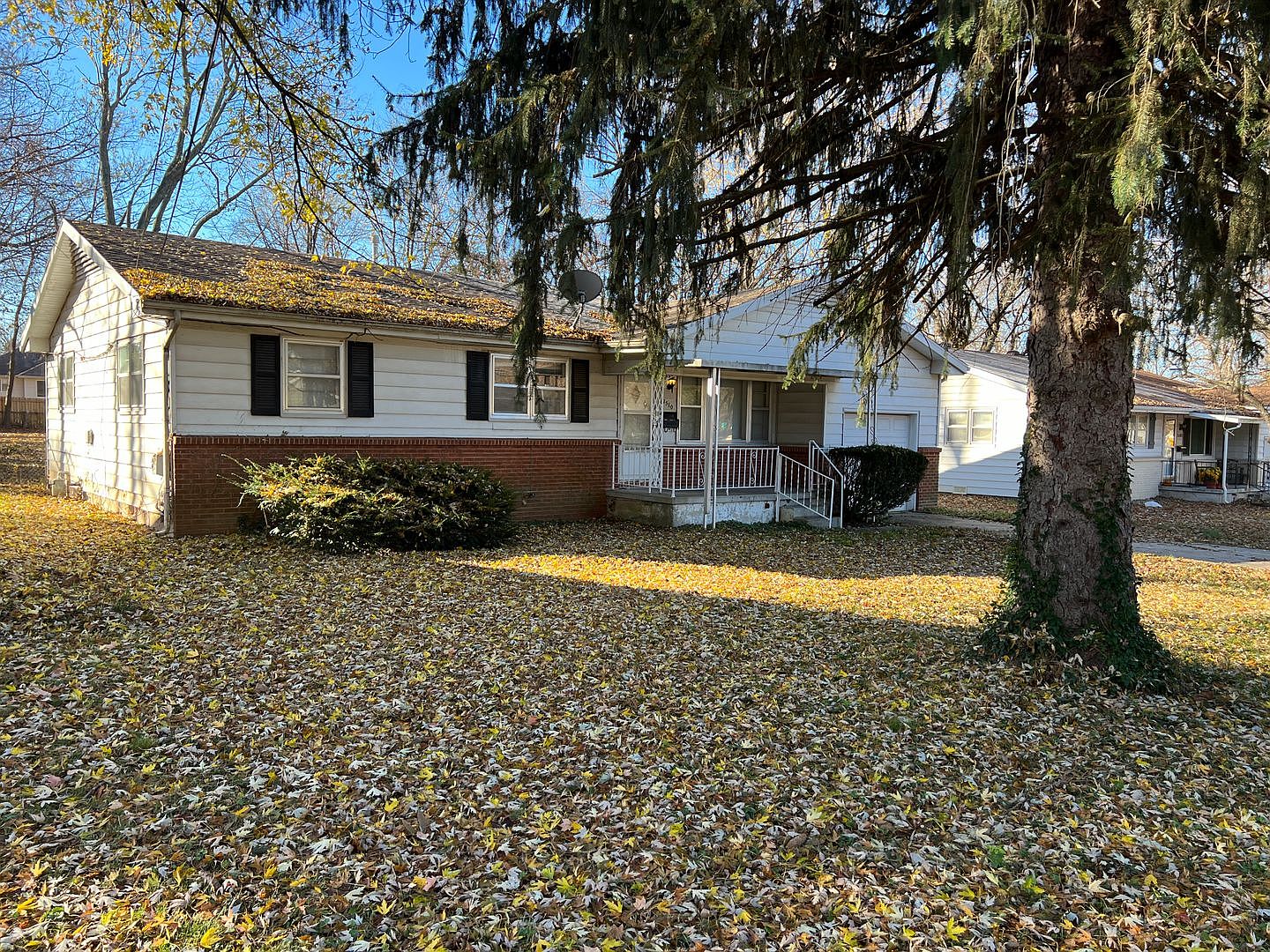 2510 E Bennett St, Springfield, MO 65804 | Zillow