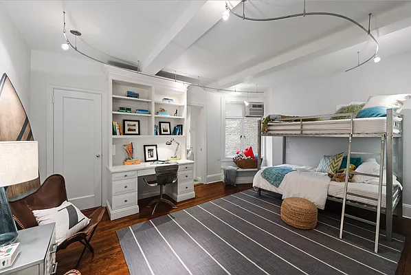 118 Riverside Drive #5D in Upper West Side, Manhattan | StreetEasy