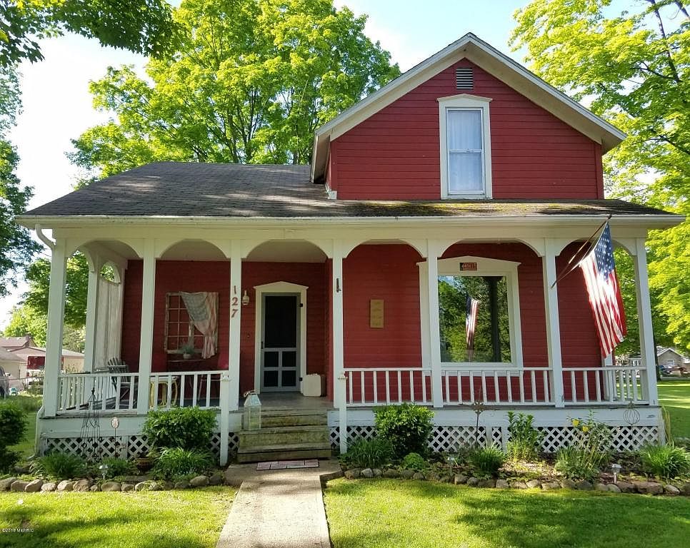 127 W Ann St, Centreville, MI 49032 | Zillow