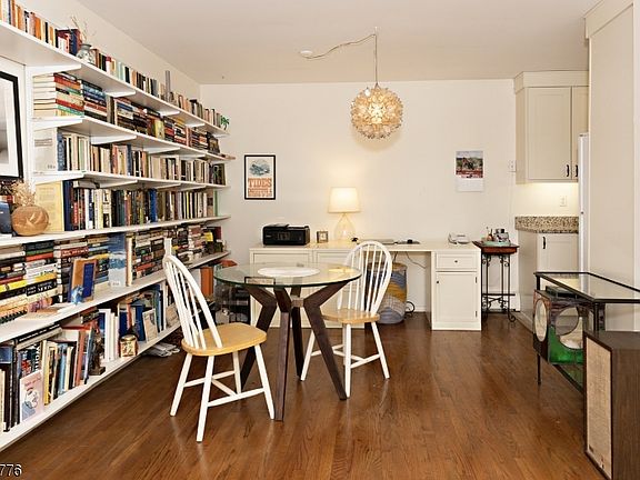 320 South St UNIT J, Morristown, NJ 07960 | MLS #3867043 | Zillow