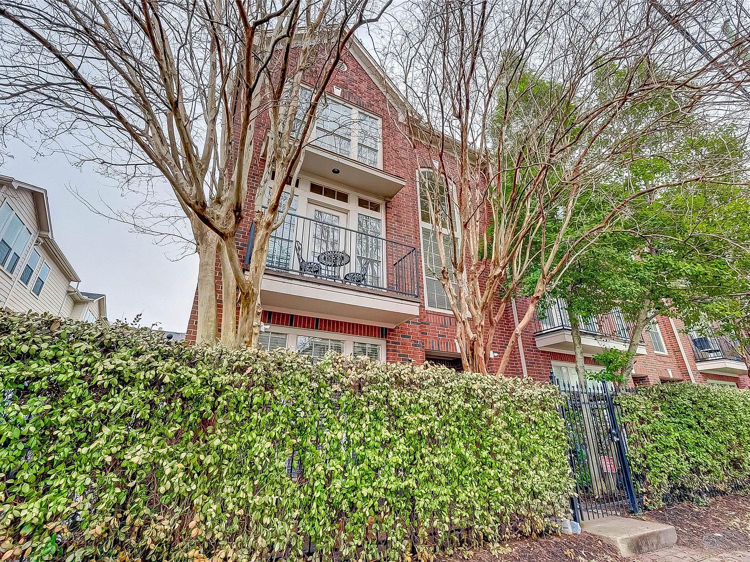 1314 W Webster St, Houston, TX 77019 | Zillow