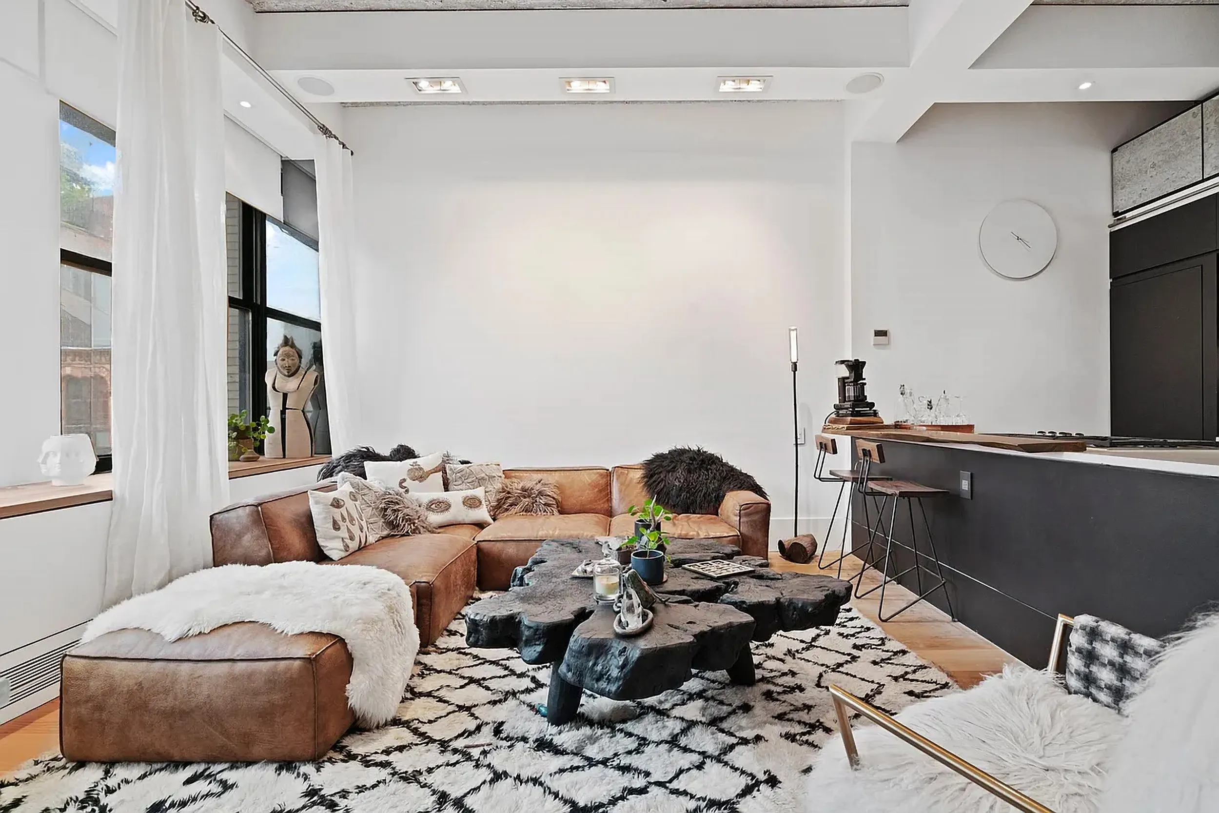 250 Mercer Street B904-B905 in Greenwich Village, Manhattan | StreetEasy